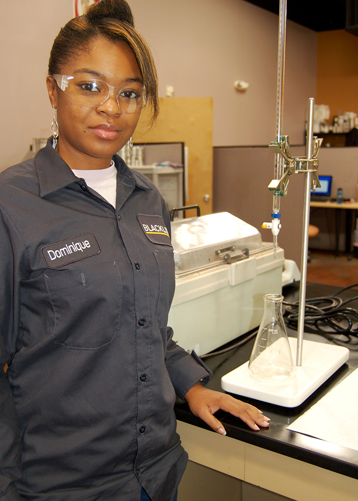 Women in Asphalt: Meet Dominique - Blacklidge